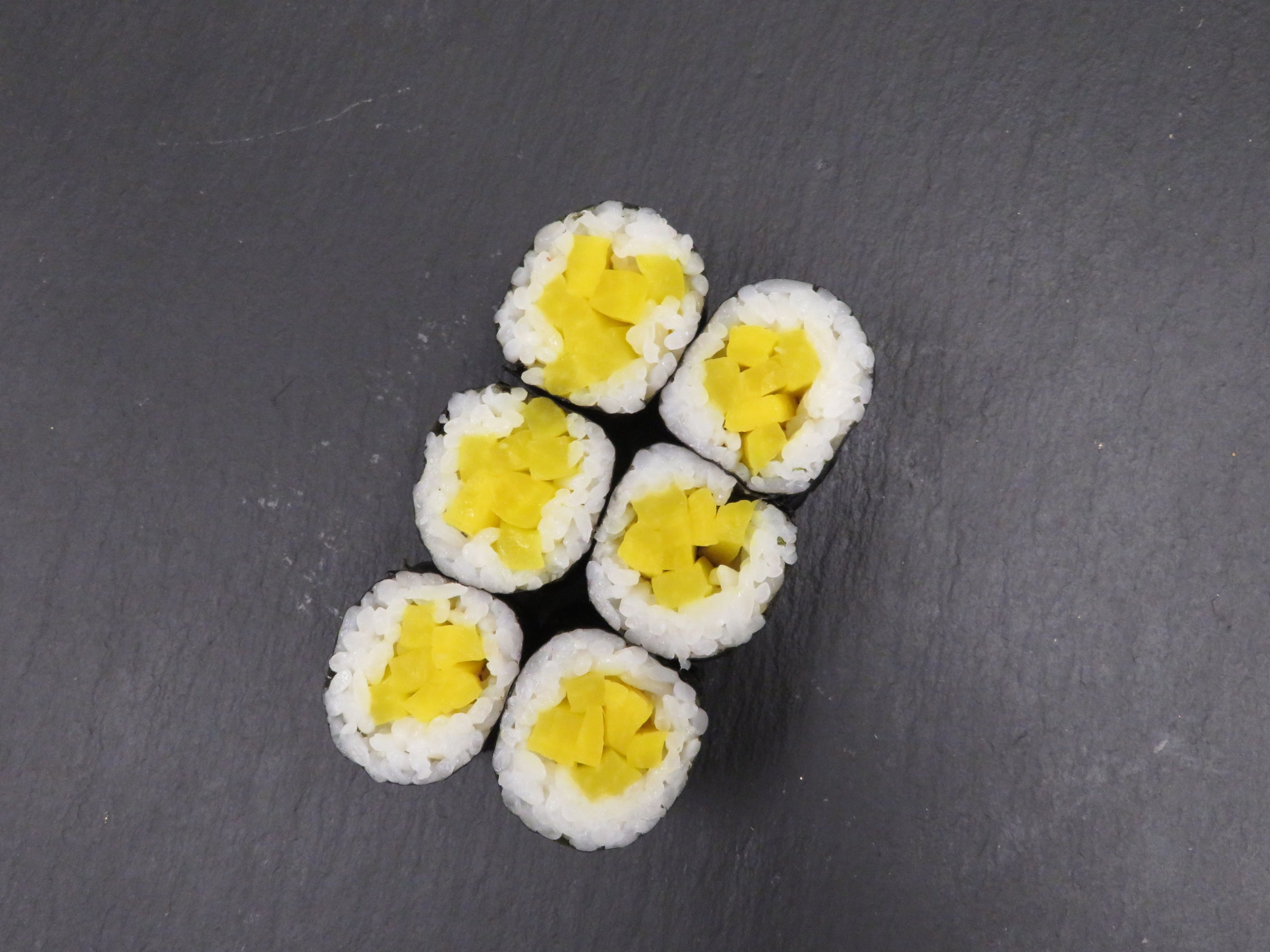 Pickled Radish Sushi